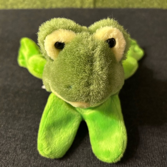 Mary Meyer | Toys | Vintage Mary Meyer Plush Tippy Toes Frog Finger ...